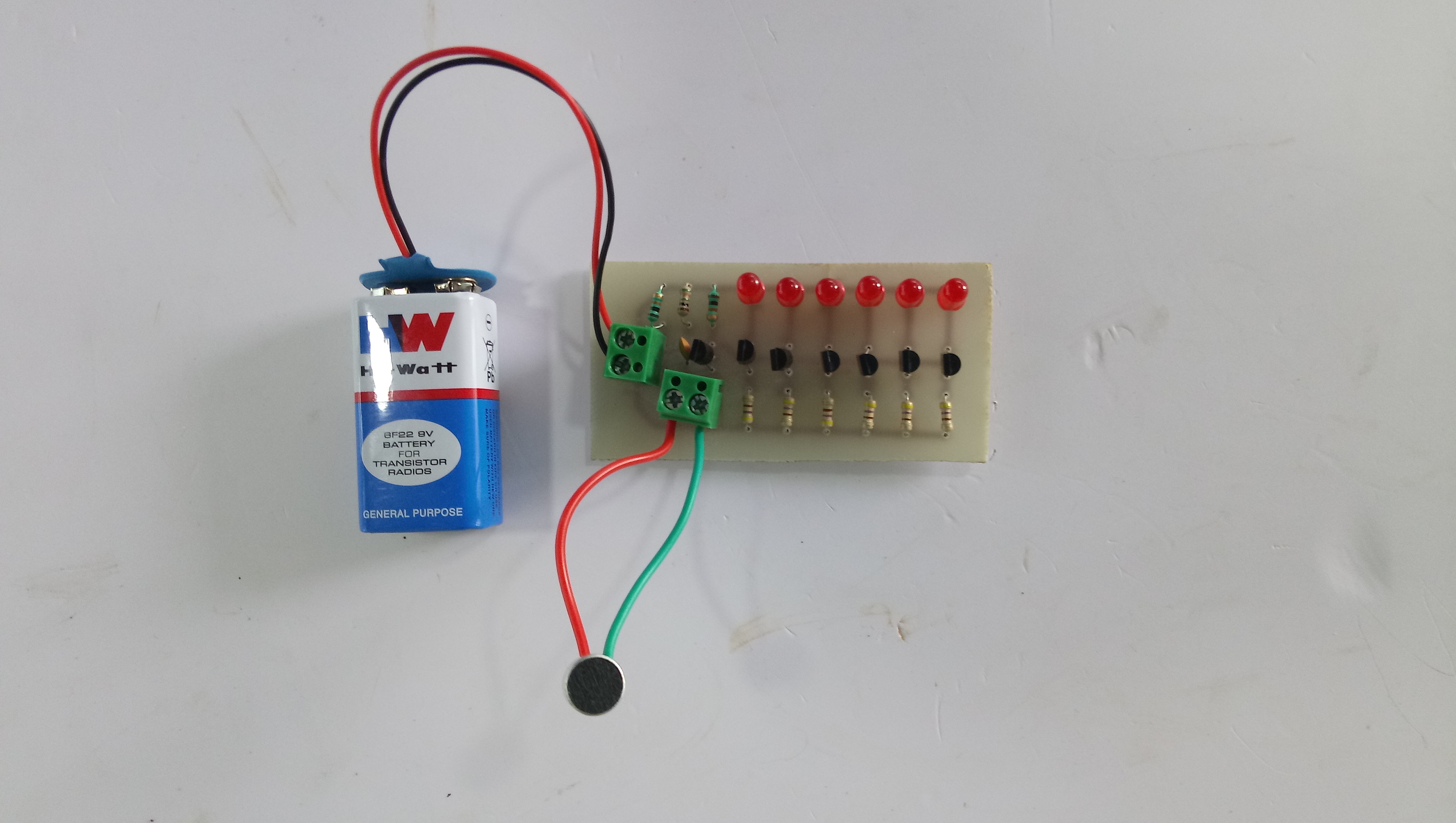 MUSIC REACTIVE FLASH LIGHT LED USING MICROPHONE - Electrosal