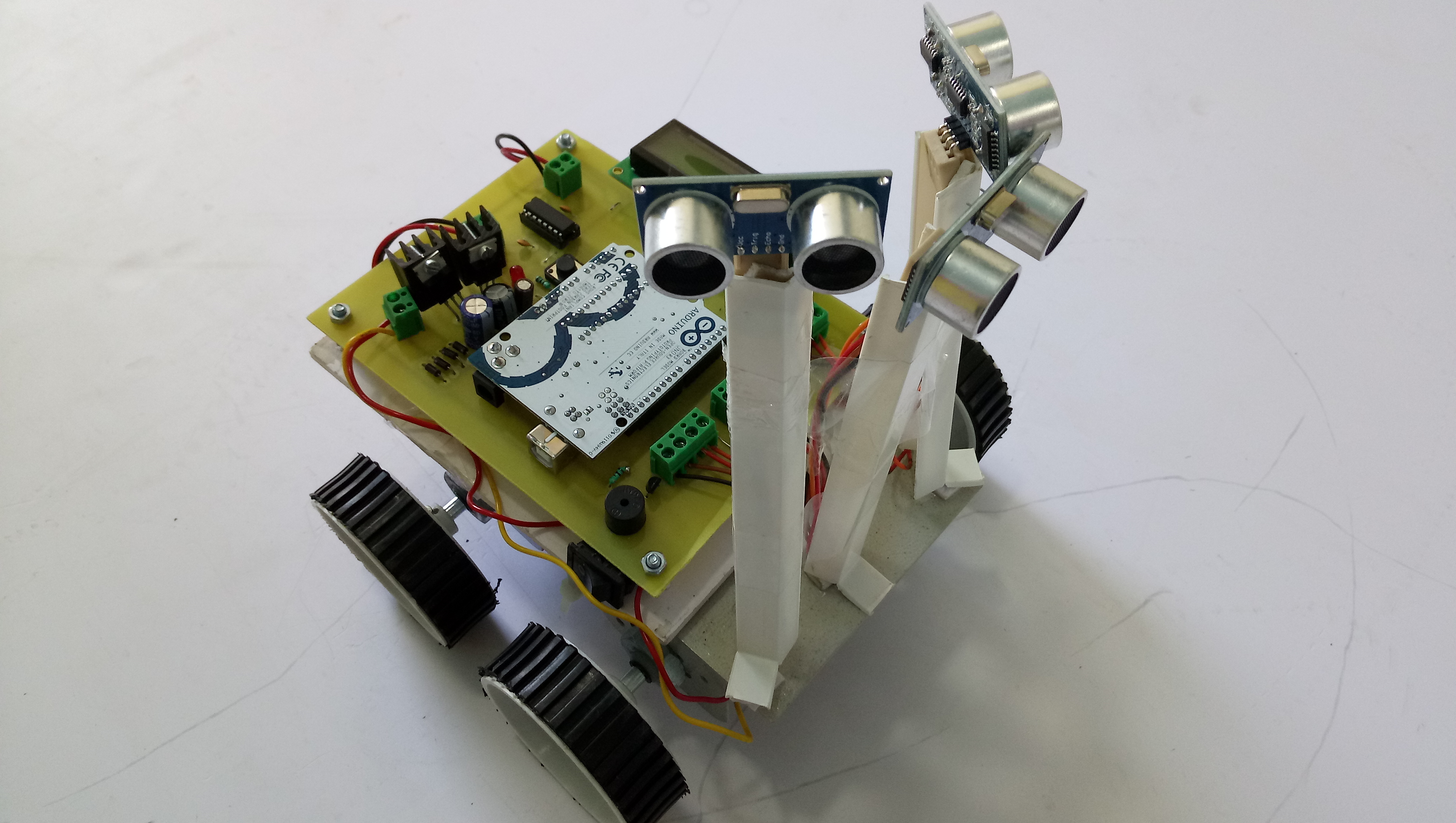 MAN FOLLOWING ROBOT - Electrosal