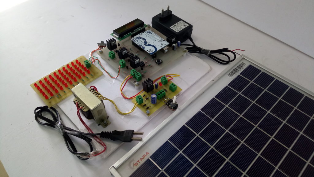 SOLAR CHARGE CONTROLLER - Electrosal