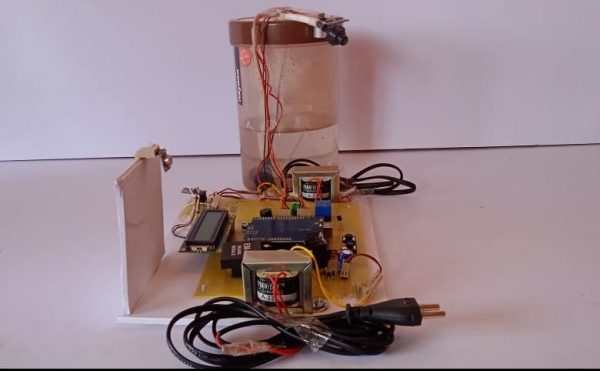 TOUCHLESS ATTENDANCE SYSTEM USING ARDUINO - Electrosal