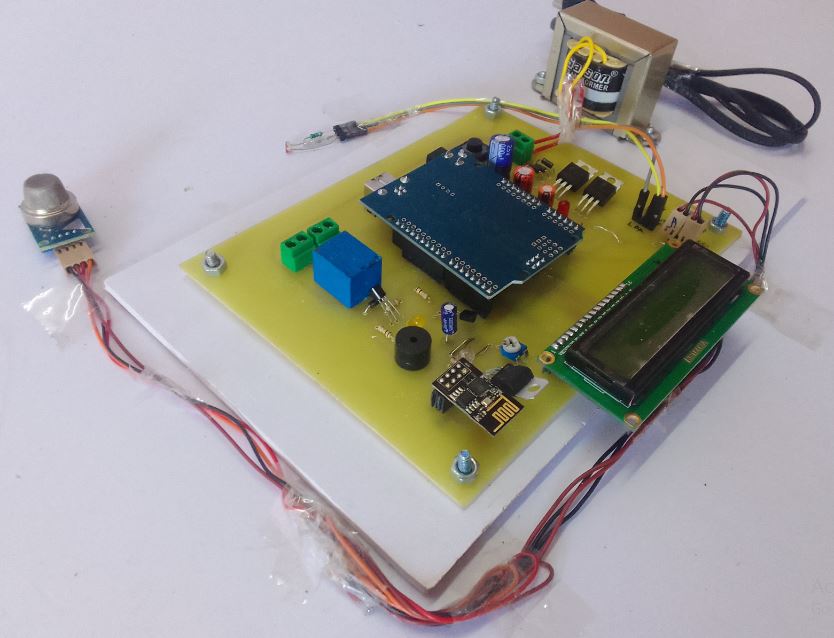 INDUSTRIAL AUTOMATION USING LDR & SMOKE SENSOR OVER IOT - Electrosal