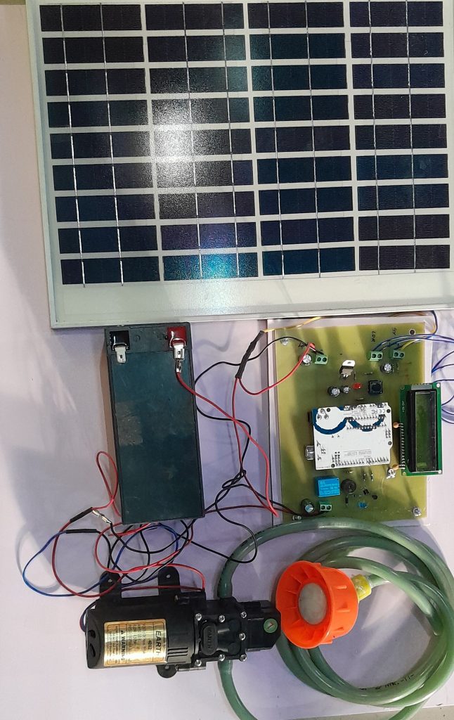 Automatic Solar Pannel Cleaning By Sensing Solar Voltage And Light ...