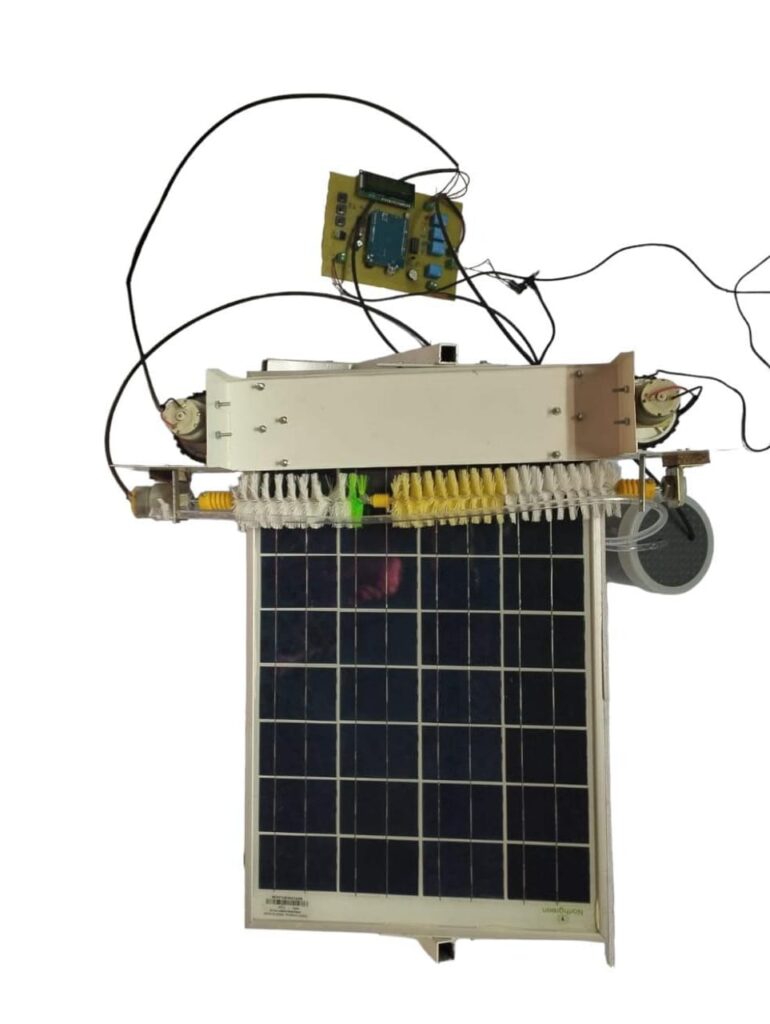 SOLAR PANEL CLEANING MECHANISM WITH WATER SUPPLY - Electrosal