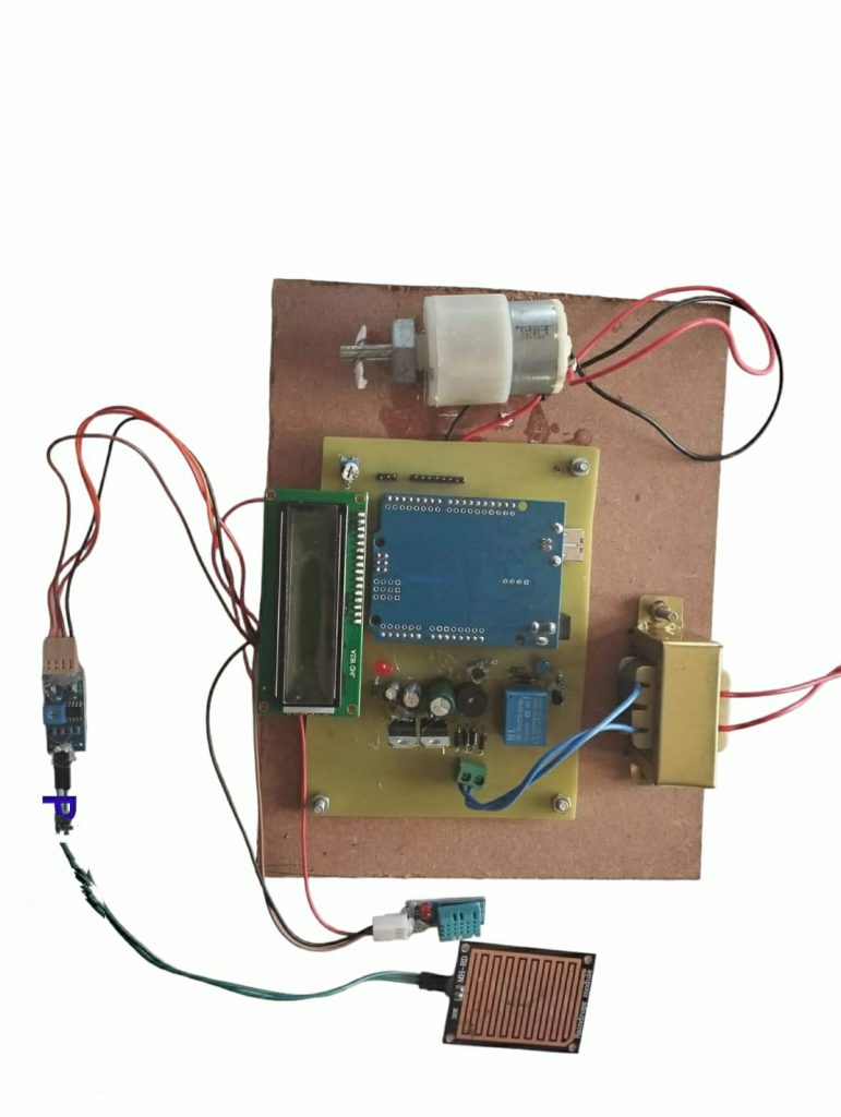 AUTOMATIC WIPER SYSTEM USING ARDUINO - Electrosal
